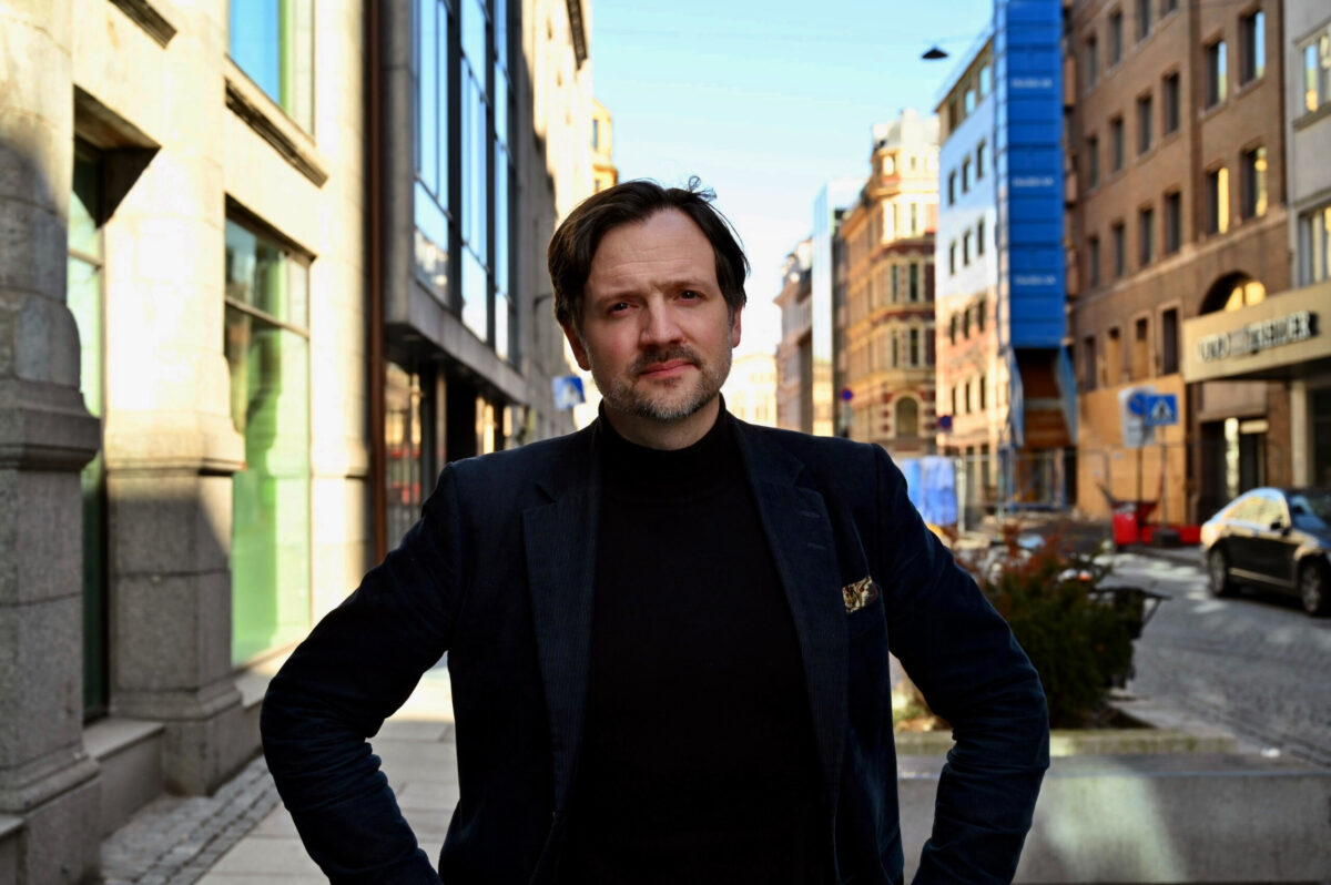 Dag-Inge Ulstein vil beskytte gutta mot porno. Men han avviser ...