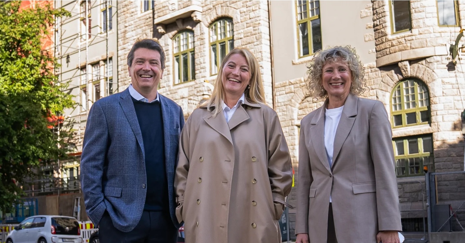 Munch-direktør trekker seg fra Posten moderne etter Reitan-kjøp | Subjekt